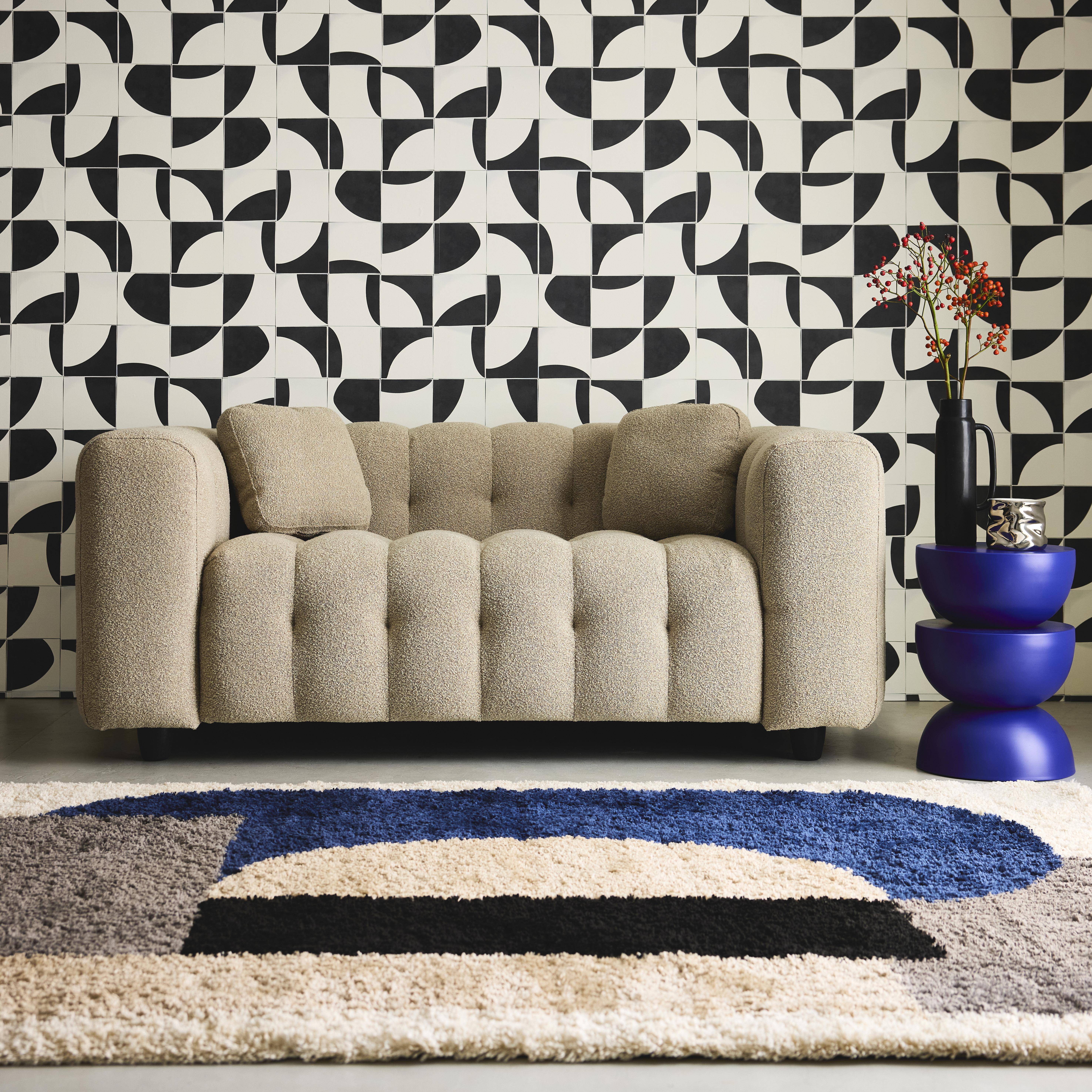 2-Sitzer-Sofa mit kapitoniertem Bouclé-Bezug, beige l sweeek