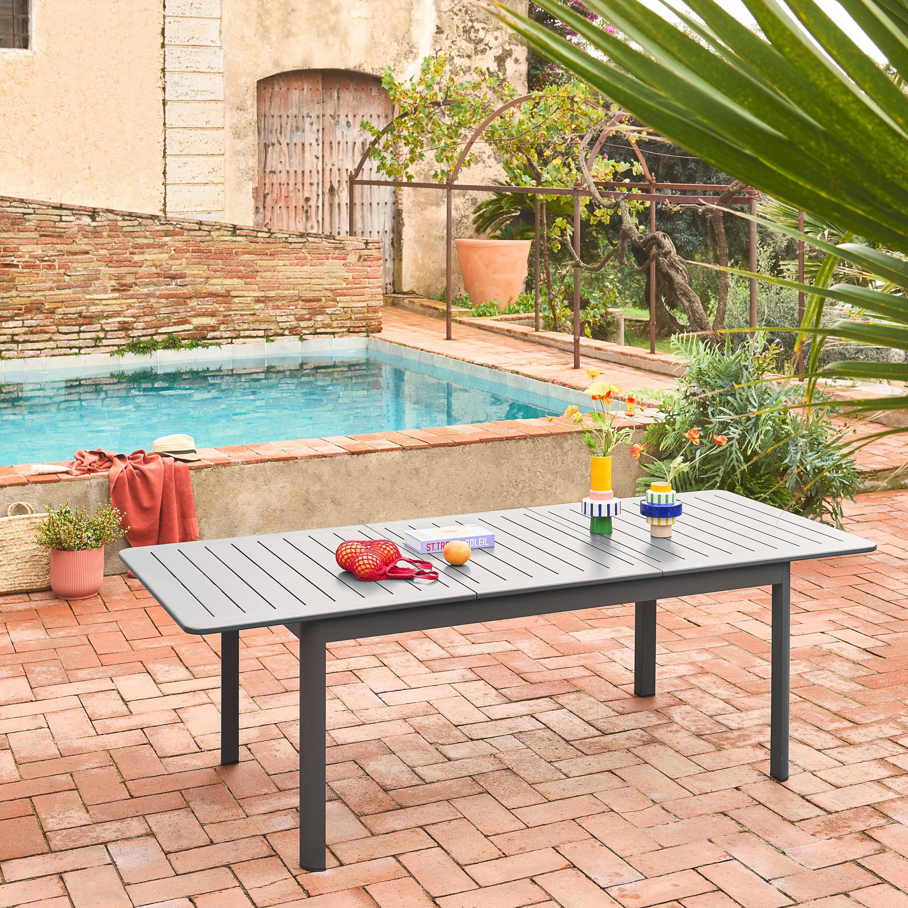 Table de jardin anthracite extensible aluminium, 8 places | sweeek